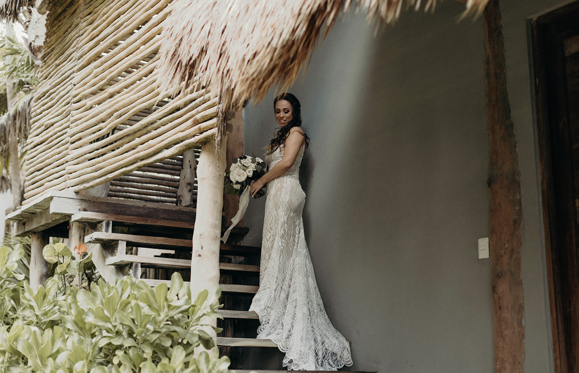 Choosing a Hair & Makeup Vendor in the Riviera Maya? | Doranna Hairstylist